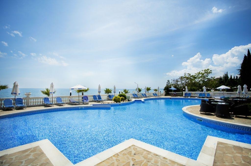 ROYAL BAY | EXIM TOURS