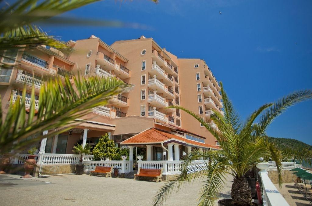 ROYAL BAY | EXIM TOURS