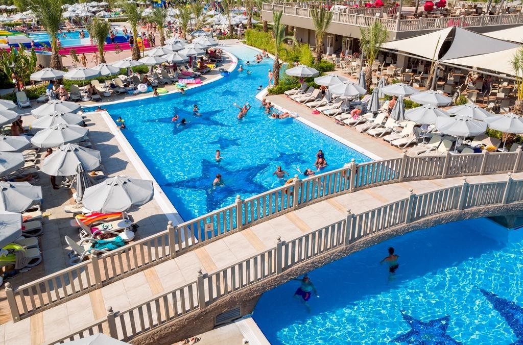 ROYAL SEGINUS | EXIM TOURS